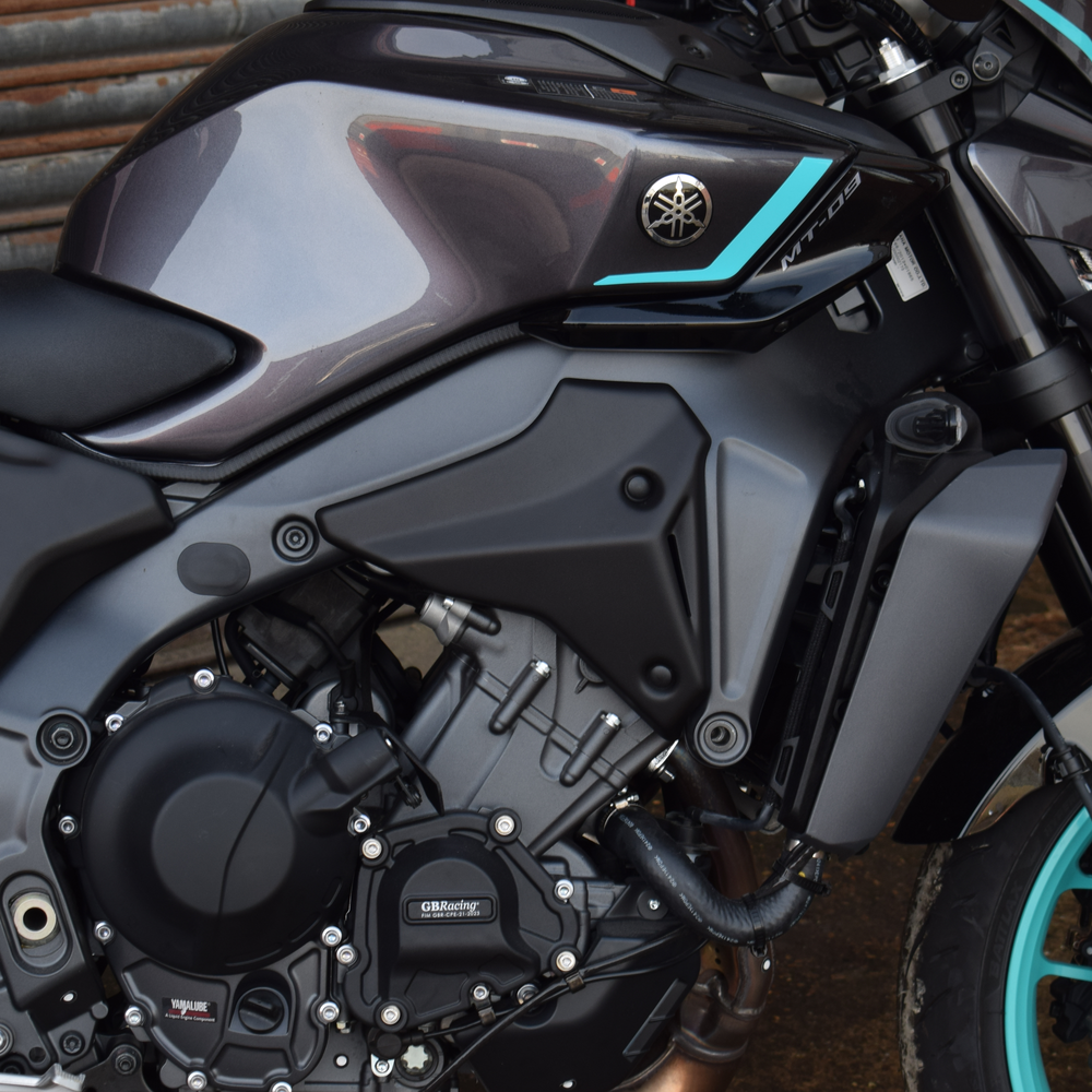Pyramid Front Infill Panels | Matte Black | Yamaha MT-09 2021>Current